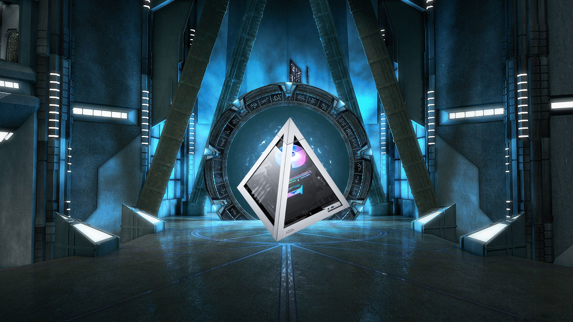 Piramis PC? AZZA Pyramid Mini 806