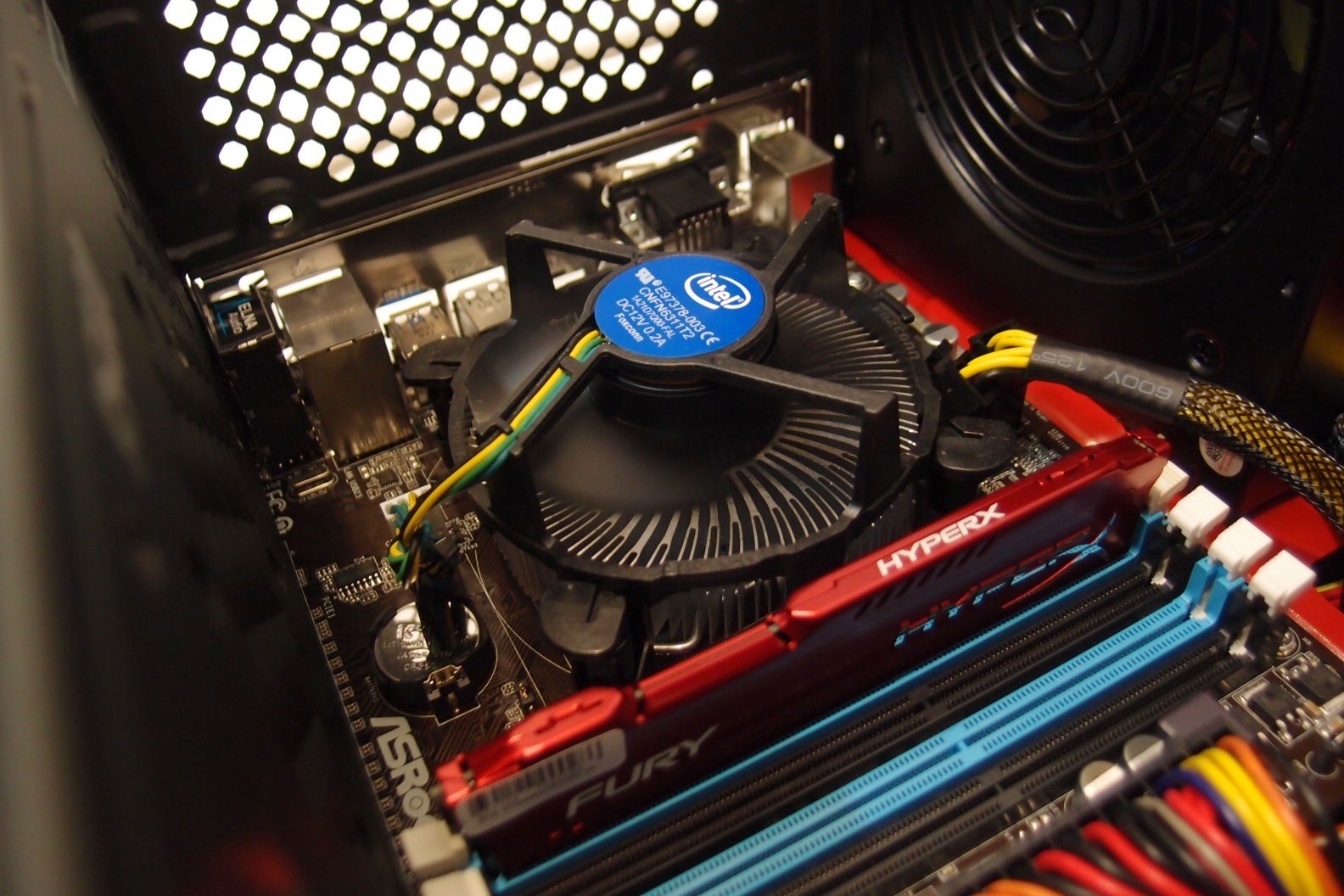 Generációharc, i5-4460 VS i5-7500. Mit tud RX480 videokár